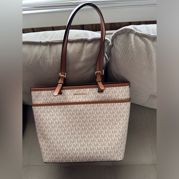 Michael Kors | Bags | Michael Kors Winston Tote Bag | Poshmark